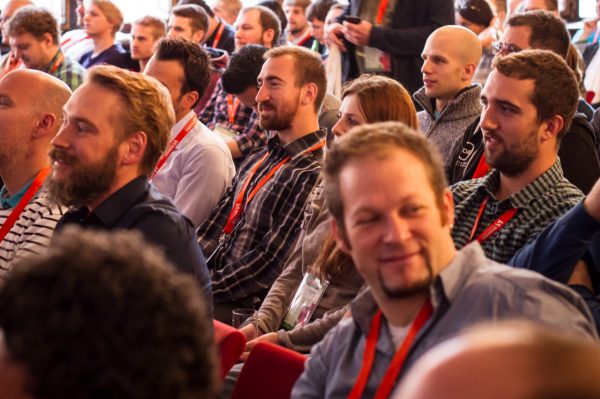 Justin Stead - Motivational Business Speaker | Raise the Bar